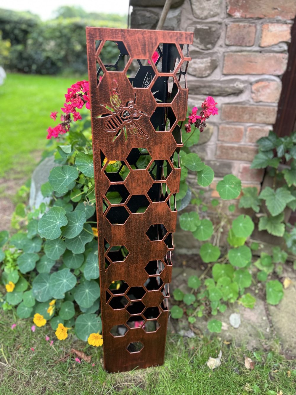 Steel Column Bee Copper – Eastern Connections