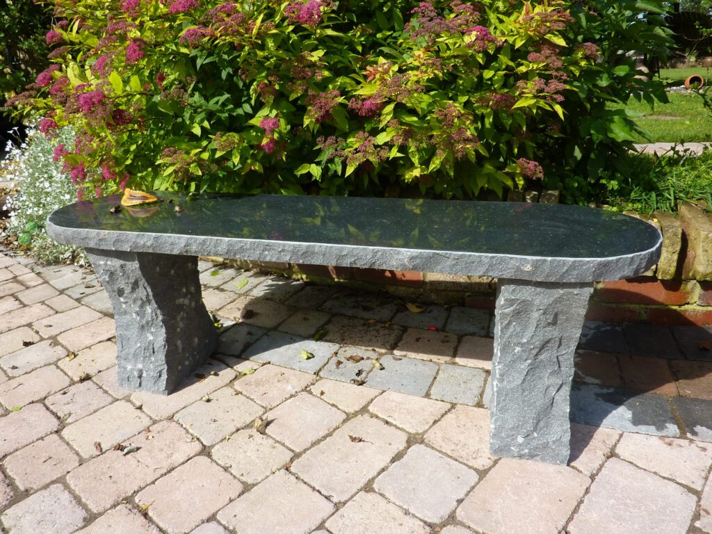Rustic Bench Black Granite – Eastern Connections