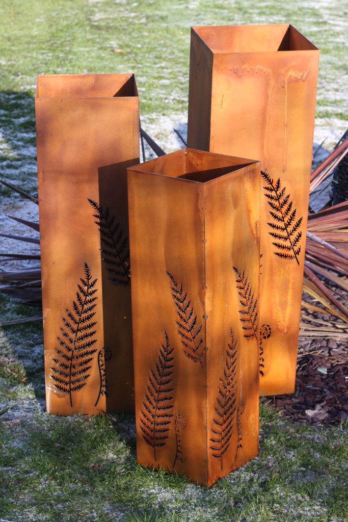 Corten Steel Fine Fern Leaf Columns | Set of 3 medium size 70/80/90cm H ...