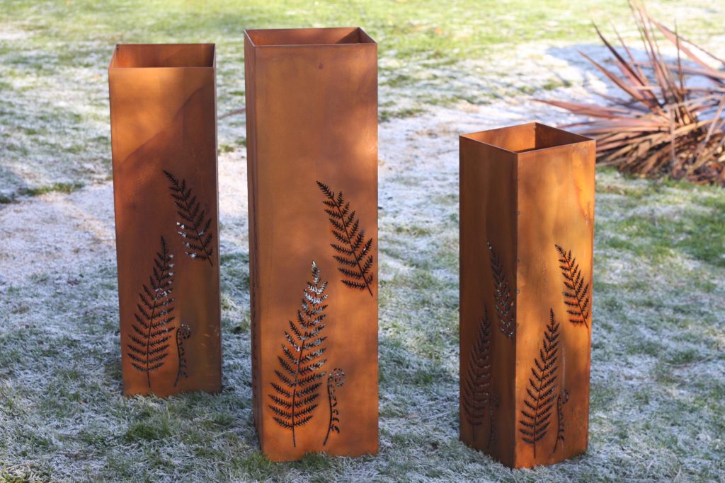 Corten Steel Fine Fern Leaf Columns | Set of 3 medium size 70/80/90cm H ...