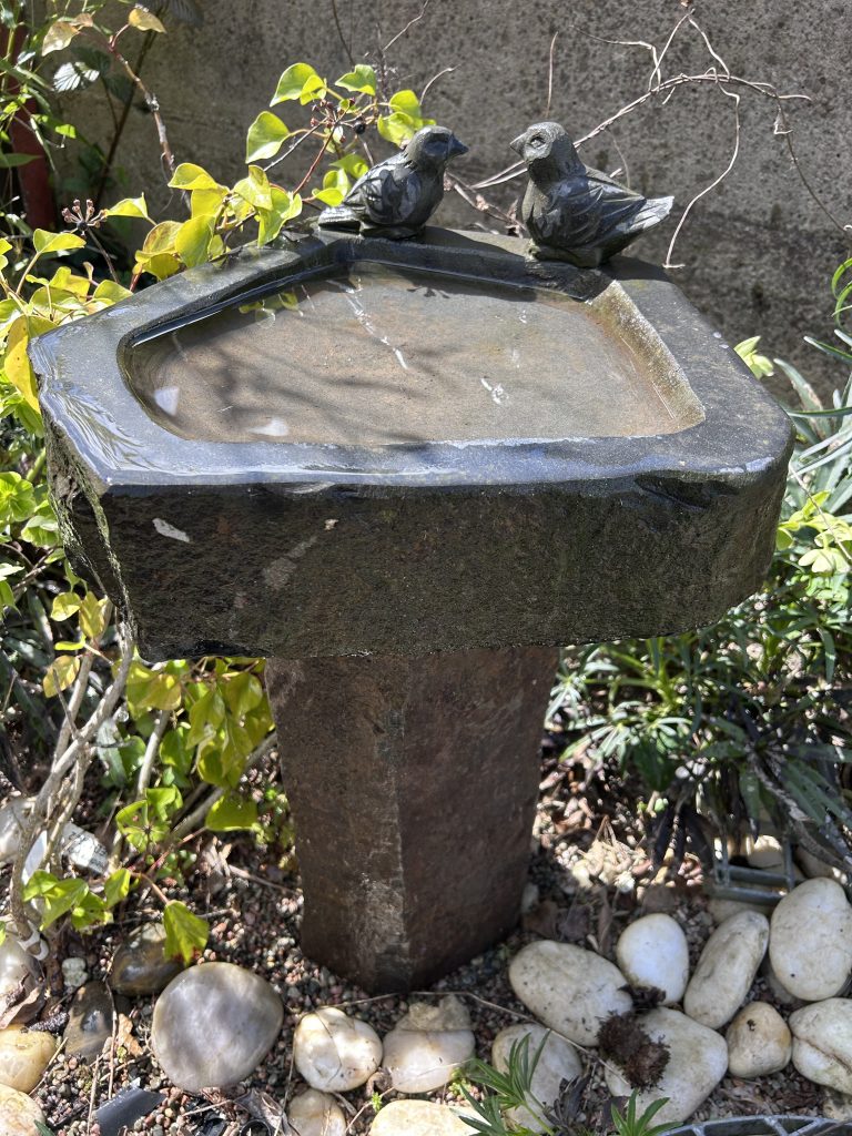 Basalt Birdbath with two birds, 59cm H with birds, New for 2025 ...