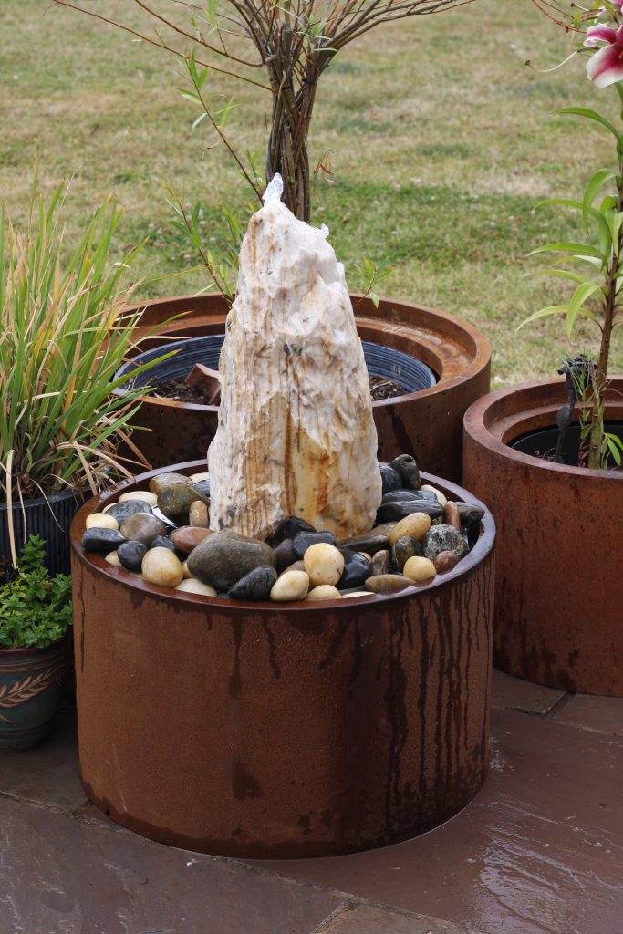 COMPLETE WATER FEATURE – 50cm H Monolith, dia61cmm Corten surround+6008 ...